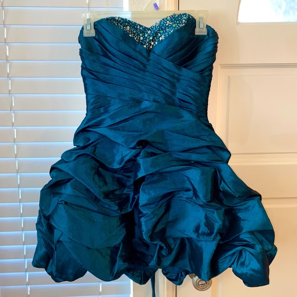 Dresses | Strapless Pouf Dress | Poshmark